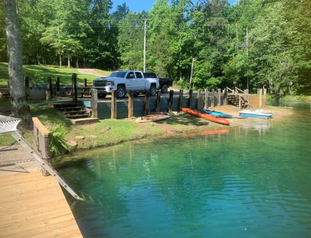 Hunting lodge - Alabama Deer Hunting Lodge